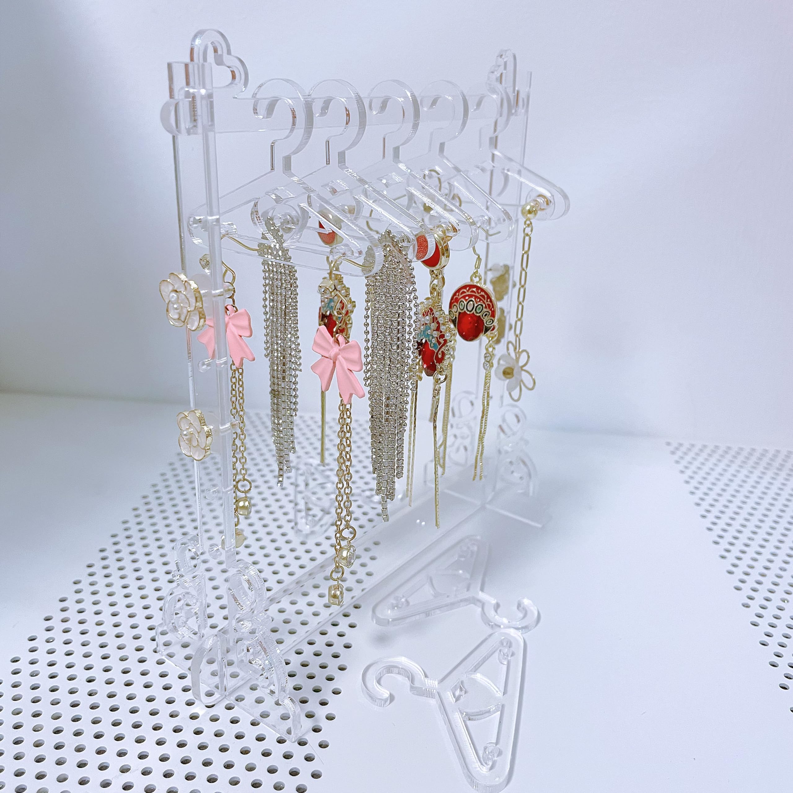 XINZHIDA Earring Holder Organizer, Earring Hanger Rack with 8 Mini Hangers, Acrylic Clothing Rack Jewelry Display Stand, Ear Studs Dangle Earrings Hanging Earring Holder, Clear