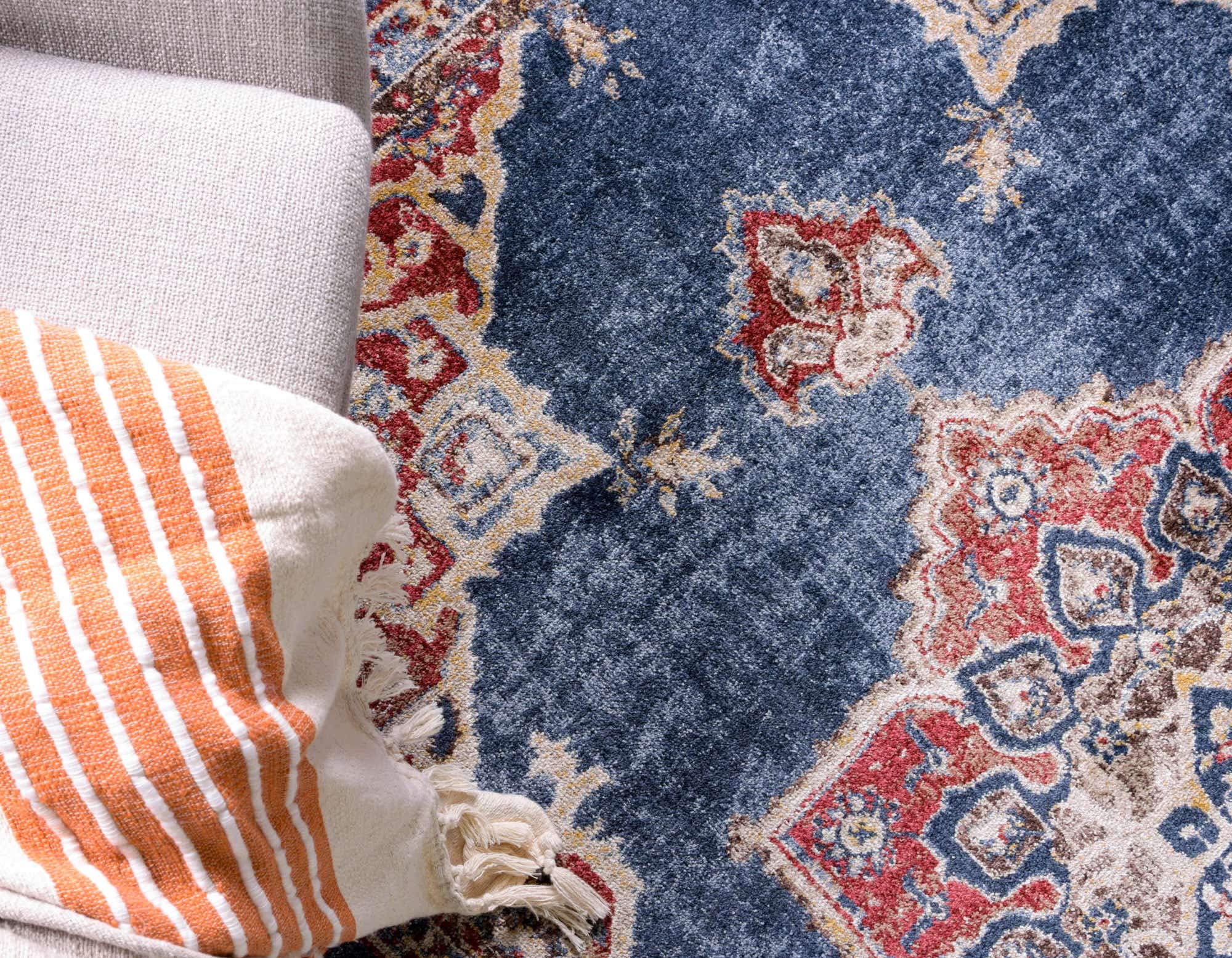 Unique Loom Utopia Collection Traditional Classic Vintage Inspired Area Rug with Warm Hues, 2 ft 2 in x 3 ft, Navy Blue/Burgundy