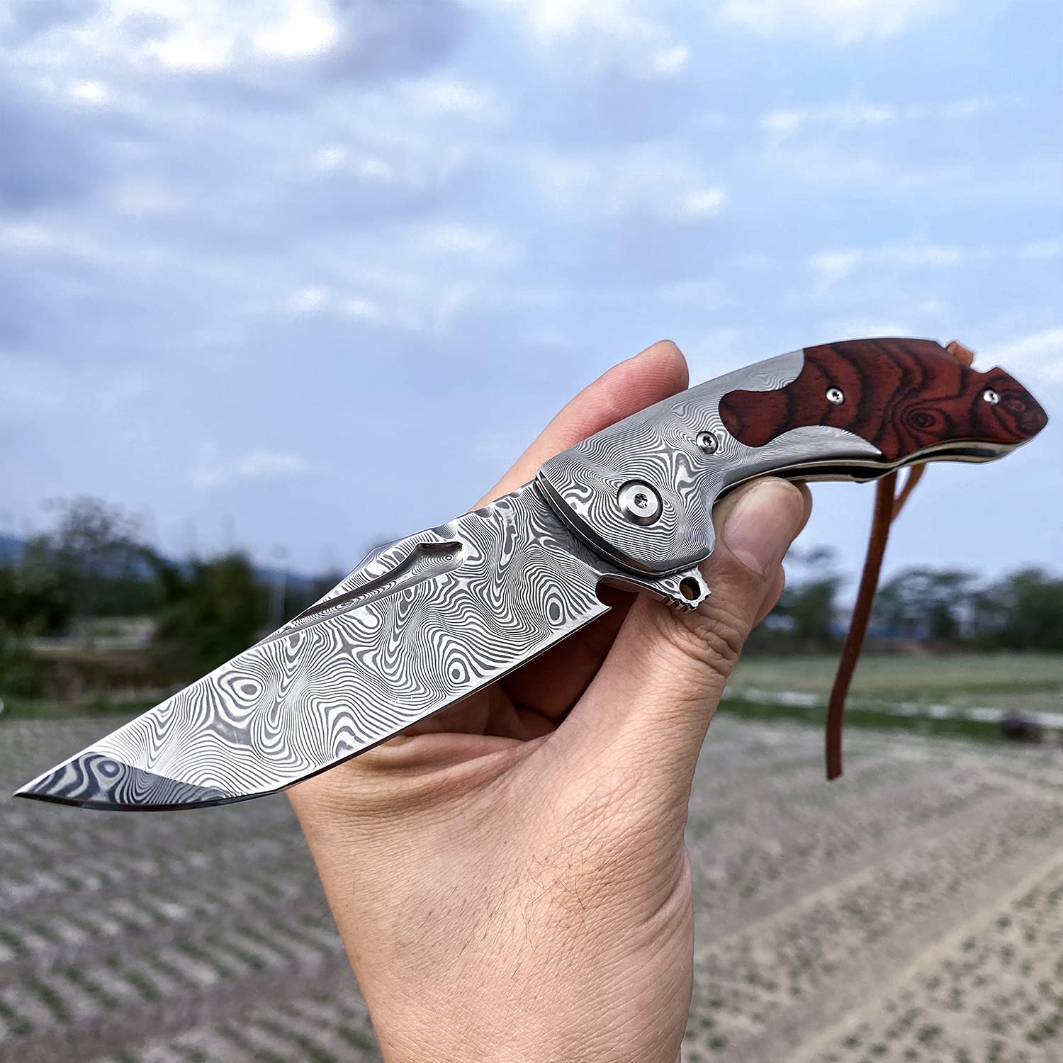SPIRIT DEED Damascus Pocket Knife for Men,Handmade 3.4in Sharp Blade,Damascus Steel and Rosewood handel EDC,Leather Sheath Outdoor Survival Tool for Hunting
