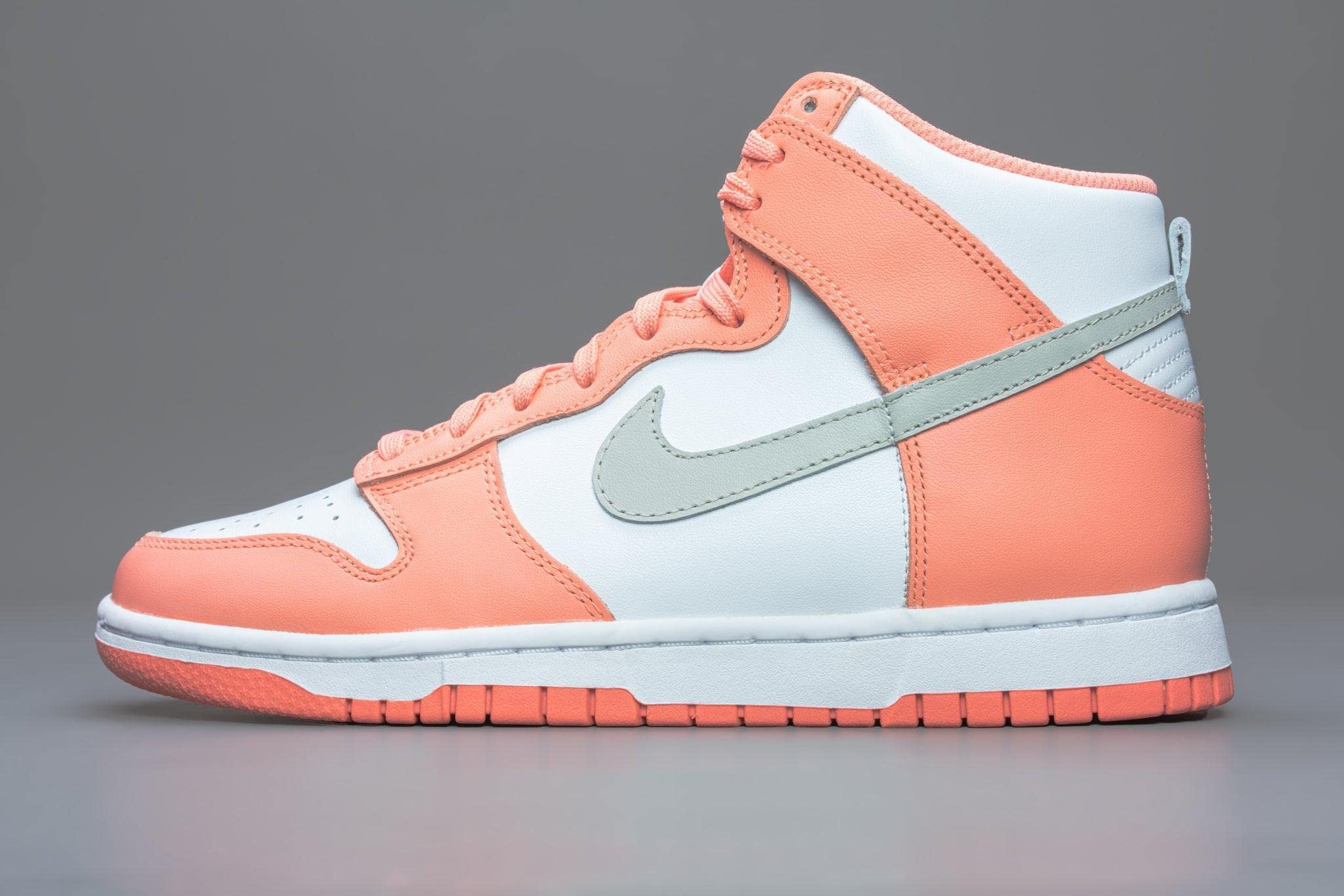 Nike Womens W Dunk HIGH DD1869 600 - Size 10.5W