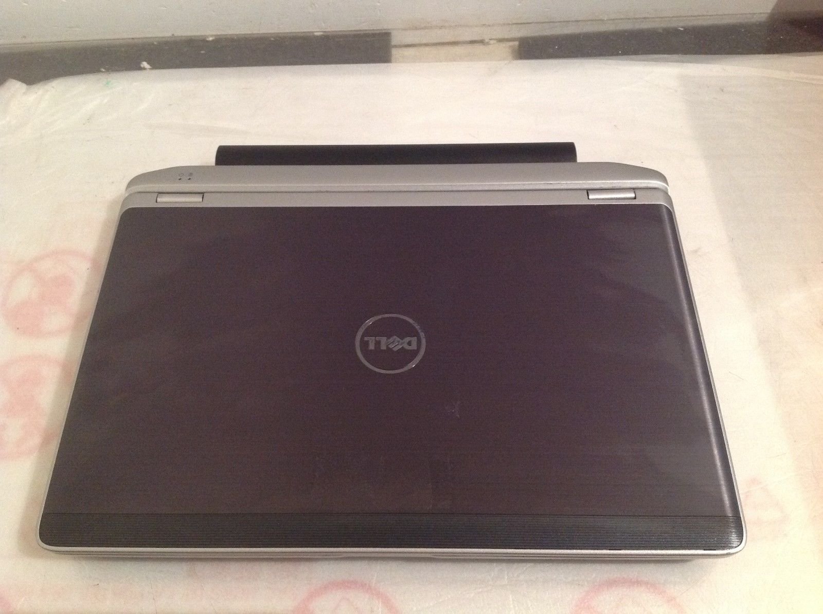 Dell Latitude E6220 Intel Core i5-2520M 2.50GHz - 250GB - 4GB- Win7 Pro