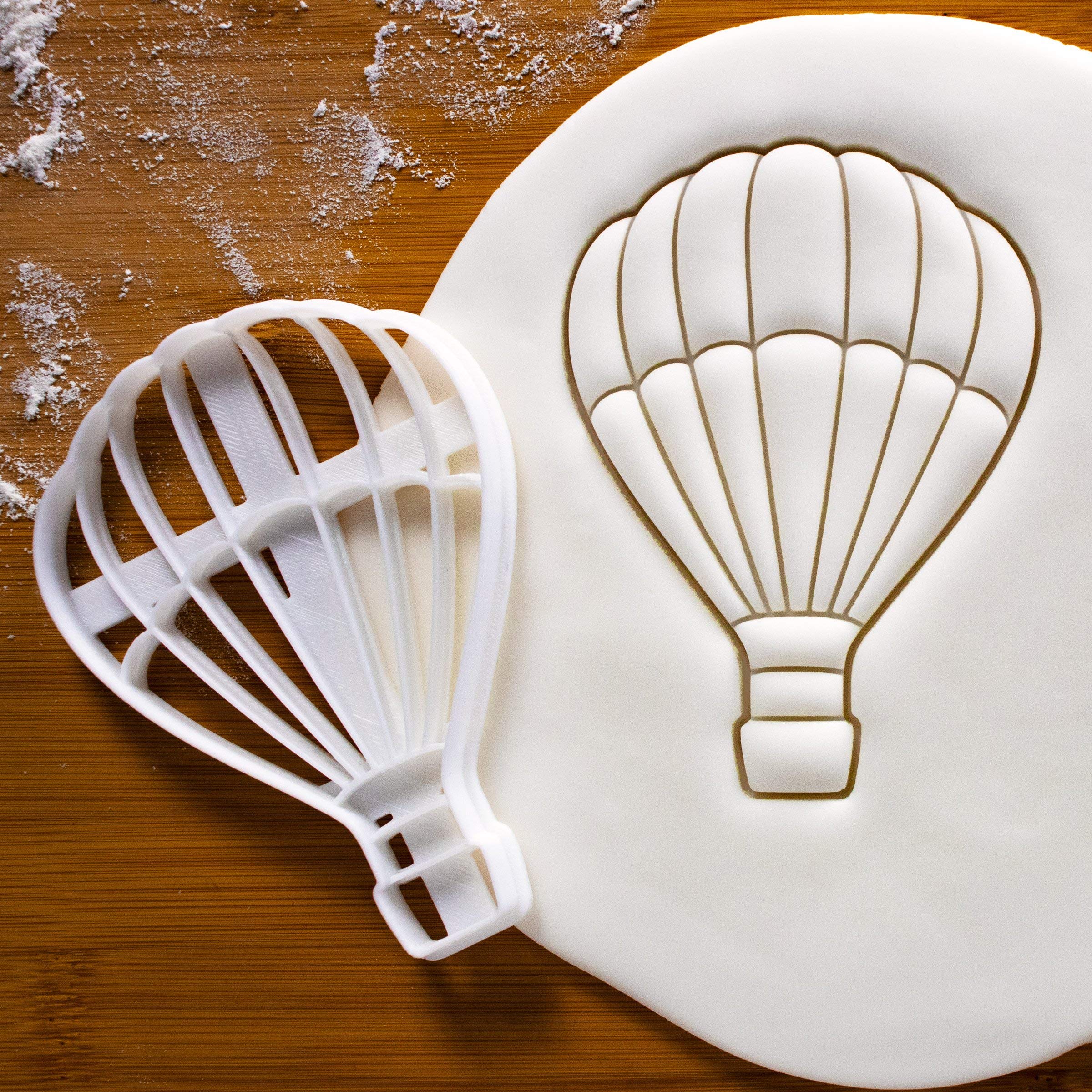 Set of 3 Baby Shower themed cookie cutters (Designs: Hot Air Balloon, Fluffy Cloud, and Blimp), 3 pieces - Bakerlogy