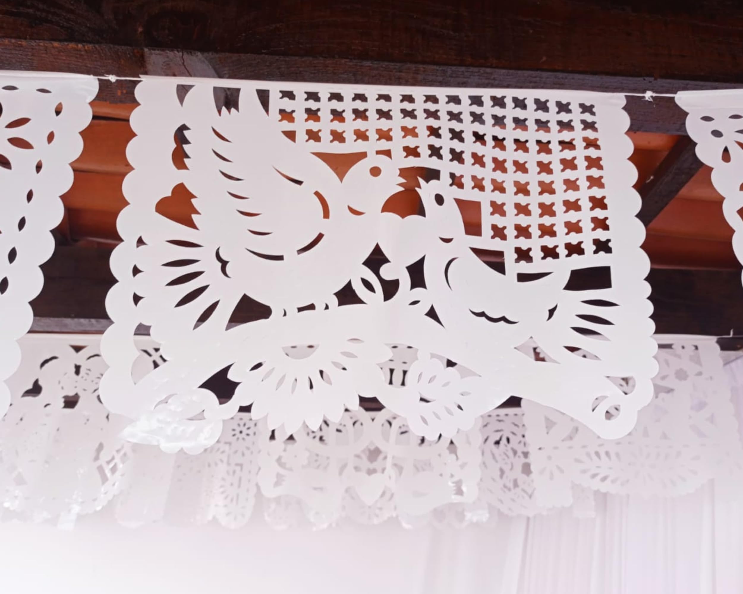 5 Pk Mexican Plastic Banners, 75 ft Long White Mexican Wedding Garlands, Perfect for Rehearsals, Bridal Shower, Photo Booth Backdrop, Engagement Party, Wedding Backdrop Banner B41