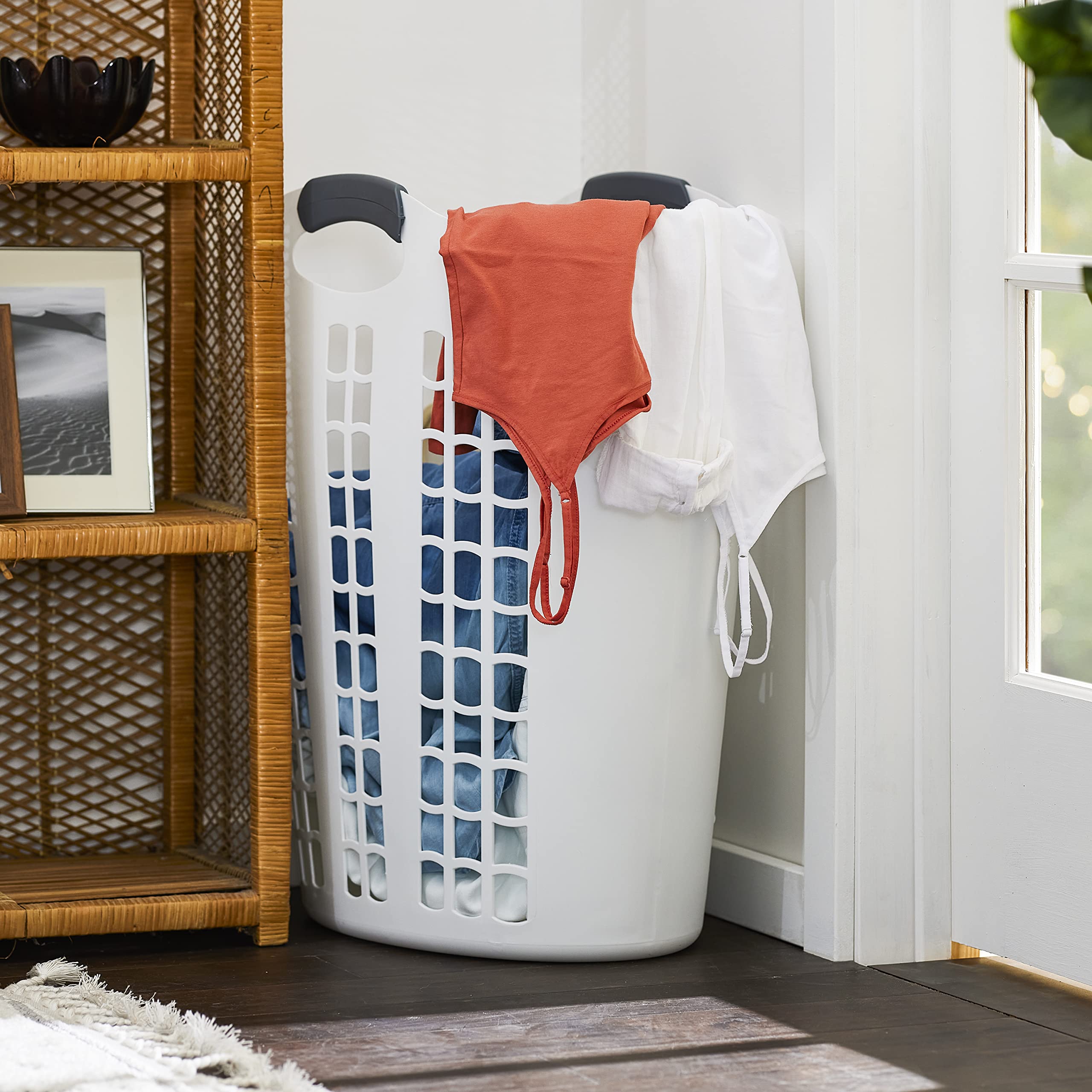 Gracious Living Easy Carry Flex Hamper, Large 87.5 Liter Lightweight Plastic Ventilated Laundry Basket Clothes Bin with Handles, White 3 Pack