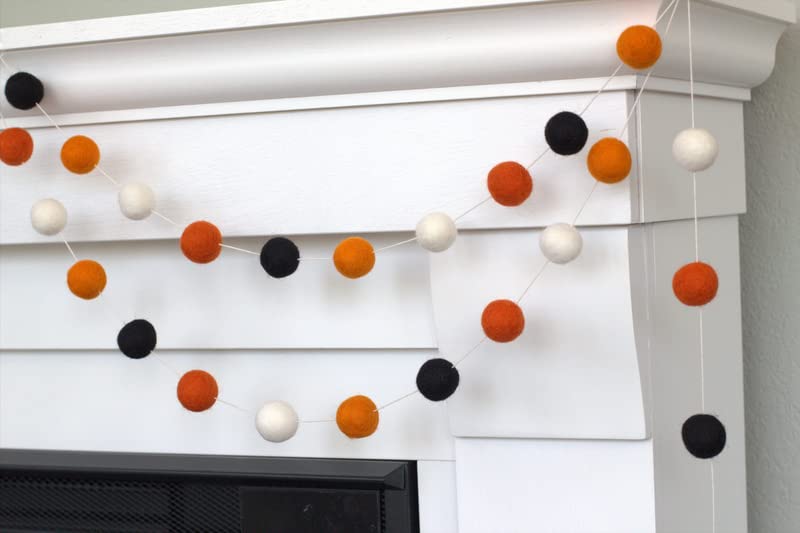Halloween Felt Ball Garland- Orange, Tangerine, Black, White- 1" (2.5 cm) Wool Felt Balls- Autumn Fall Pumpkin