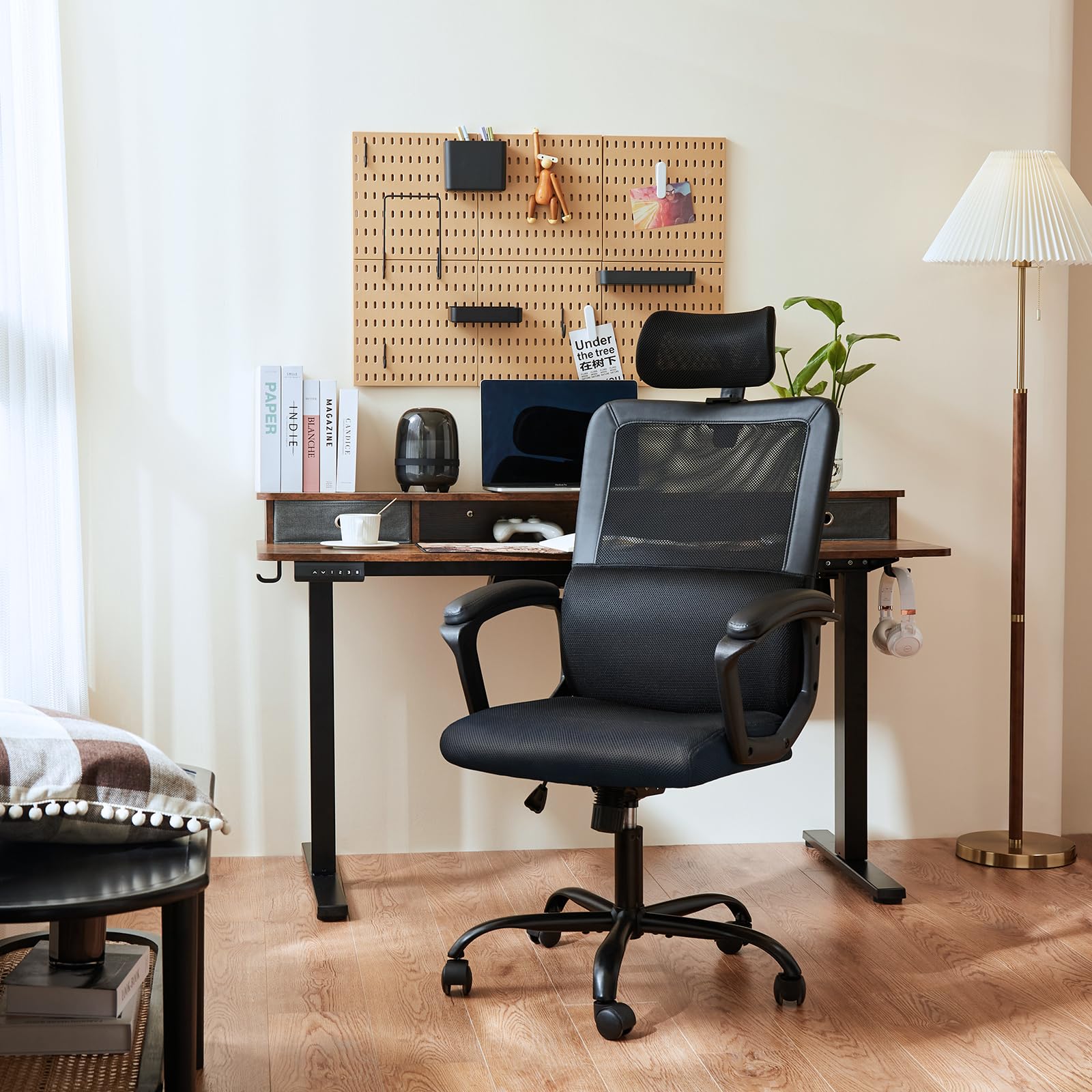 SMUG Ergonomic Mesh High Back Computer Adjustable Headrest,Lumbar Support, Tilt Function,Swivel Rolling, Soft PU Armrest Task Home Office Desk Chairs, Black