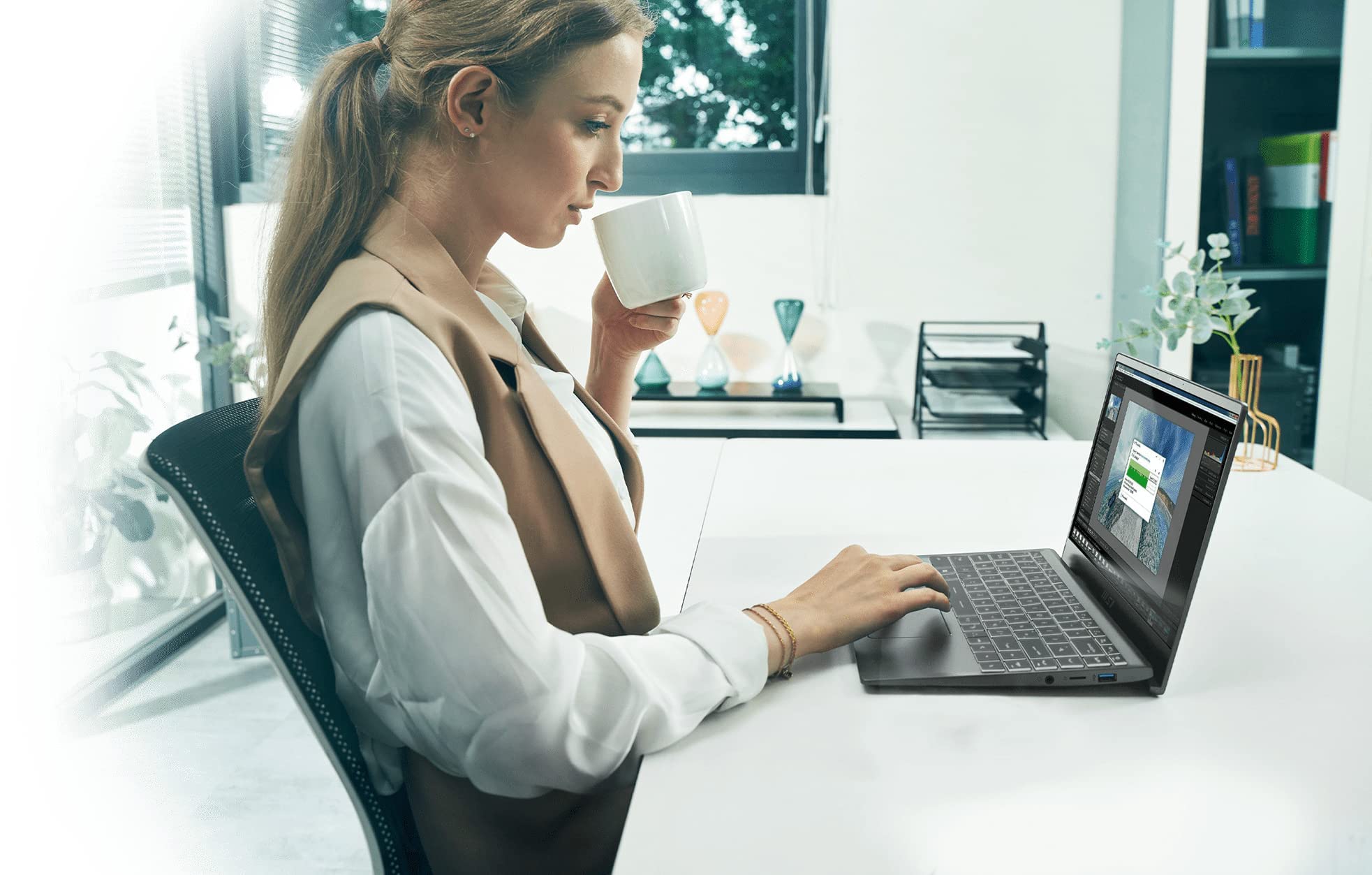 MSI Prestige 14 14" FHD Ultra Thin and Light Professional Laptop: Intel Core i7-1260P GTX 1650 16GB LPDDR4X 512GB NVMe SSD, Thunderbolt 4, MicroSD Card Reader, Win 11 Pro: Carbon Gray A12SC-007