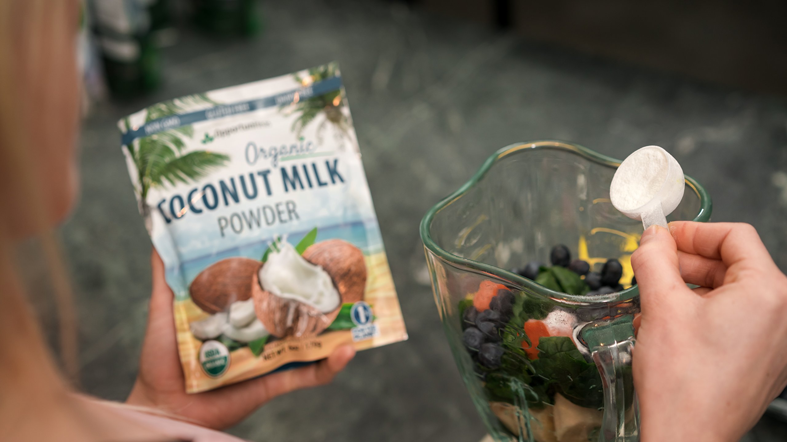 Opportuniteas Coconut Milk Powder - Non Dairy Vegan Creamer For Coffee, Tea, Smoothies, Yogurt & Cooking - Full Fat & Unsweetened For Keto & Paleo Diet - Dried & Powdered at a Low Temperature