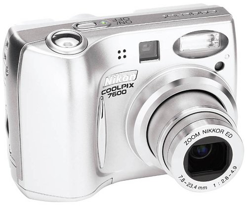 Nikon Coolpix 7600 7MP Digital Camera with 3x Optical Zoom