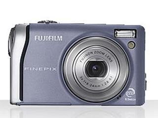 FujiFilm FinePix F45fd Digital Camera