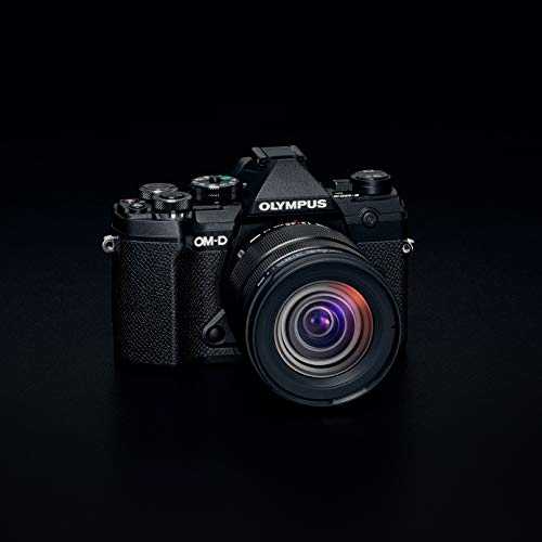 OLYMPUS OM-D E-M5 Mark III Black Body with Black M.Zuiko Digital ED 12-45mm F4.0 PRO Lens Kit