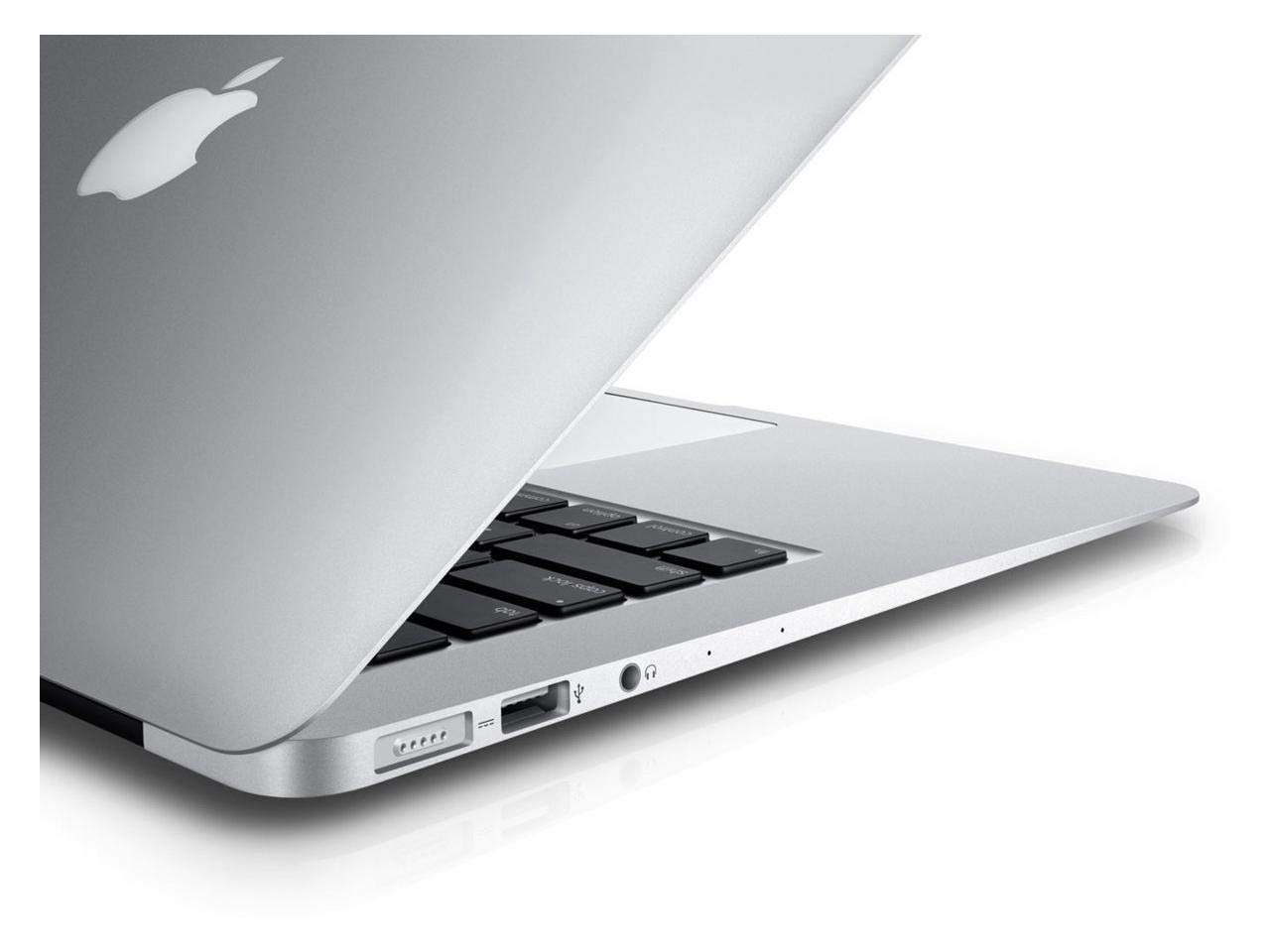 Apple Laptop MacBook Air MD628LL/A Intel Core i5 1.70 GHz 4 GB Memory 64 GB SSD 13.3in Display (Renewed)