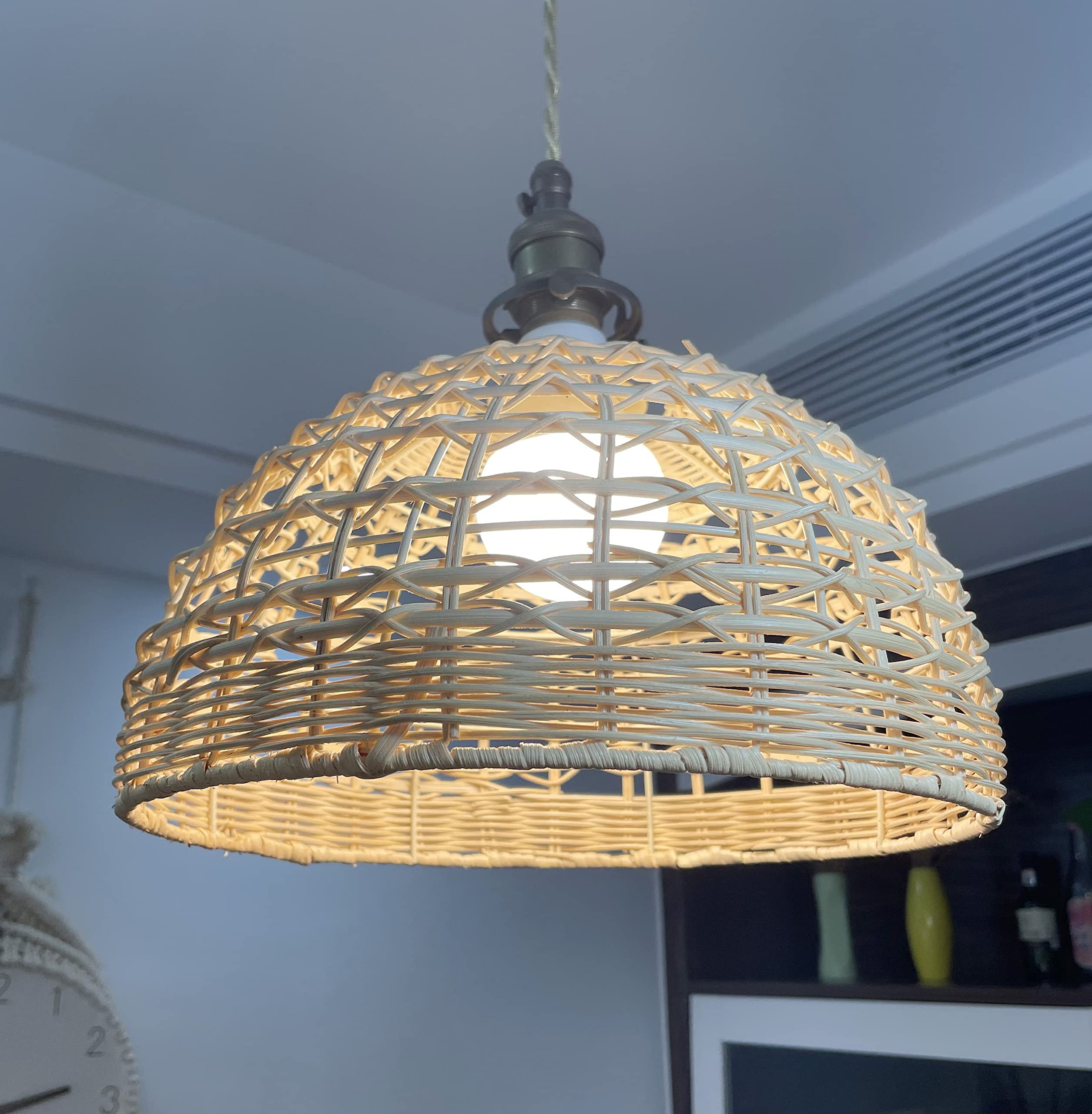 RISEON Rattan Lamp Shade, Woven Hanging Pendant Lampshade, Country Cottage Wicker Basket Chandelier Lamp Cover Rustic Ceiling Light Fixture Table Lamp Floor Lamp Light for Bedroom Living Room Hallway