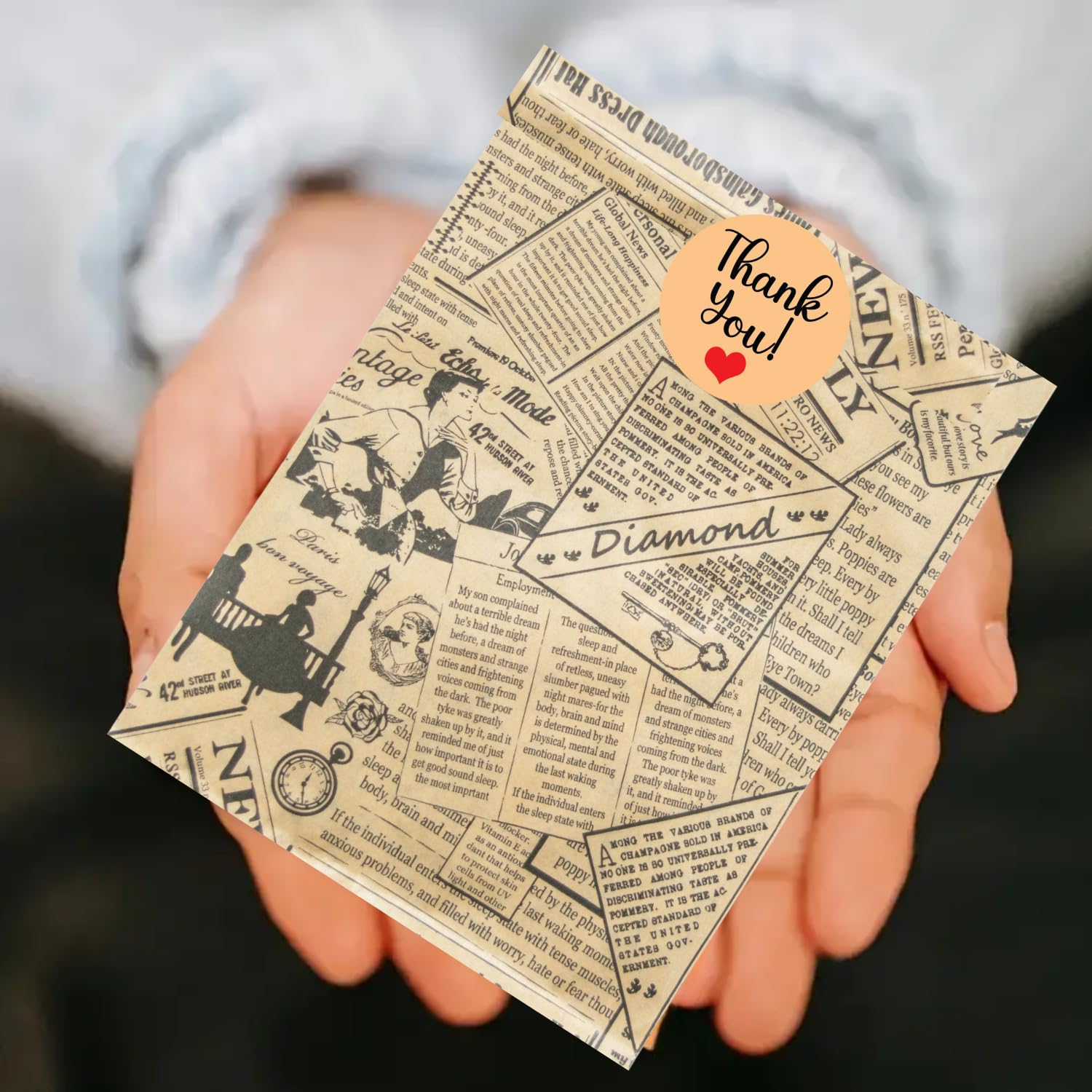 Novel Box® Newsprint Kraft Print Paper Gift Candy Jewelry Merchandise Bag Bundle 6X9" (100 Count) + Custom NB Pouch
