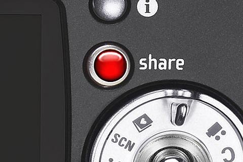 Easyshare Z7590 5 MP Digital Camera with 10xOptical Zoom