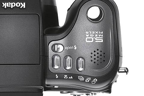 Easyshare Z7590 5 MP Digital Camera with 10xOptical Zoom