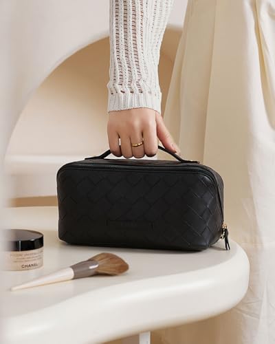 EACHY Travel Makeup Bag, Large Capacity Cosmetic Bags for Women, Waterproof Portable Open Flat Toiletry Bag Make up Bag with Divider and Handle (Checkered-Black, Medium)