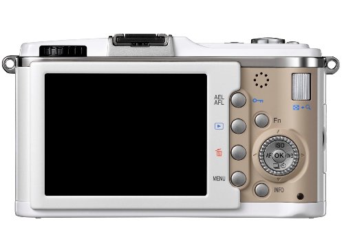 Olympus PEN E-P1 12.3 MP Micro Four Thirds Interchangeable Lens Digital Camera with 14-42mm f/3.5-5.6 Zuiko Digital Zoom Lens (White Body/Silver Lens)
