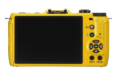 Pentax Q7 12.4MP Mirrorless Digital Camera with 02 Standard Zoom 5-15mm f2.8-4.5 and 06 Telephoto Zoom 15-45mm f2.8 Lenses (Yellow)