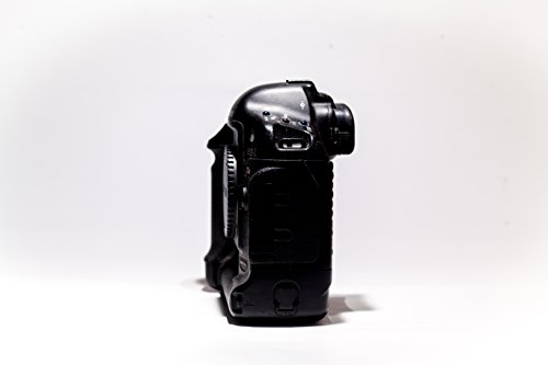 Canon EOS-1Ds 11.1MP Digital SLR Camera (Body Only)