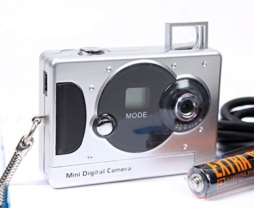 DigiCliq Digital Camera Mini Keychain DC2107. Great for a Fun Gift