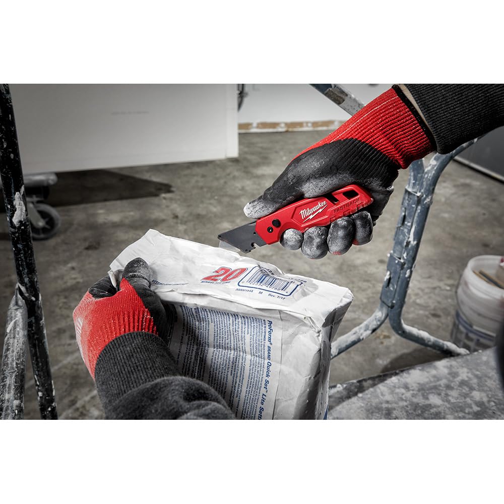 MILWAUKEE'S Folding Utility Knife,6-7/8" L (48221502)