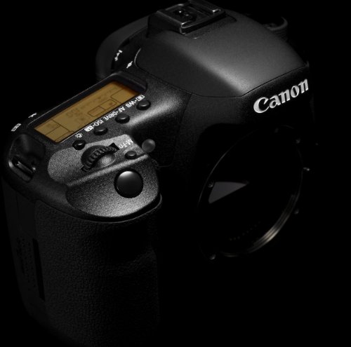 Canon EOS 7D 18 MP CMOS Digital SLR Camera Body Only - International Version