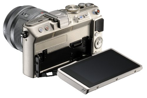 Olympus Mirrorless SLR E-PL6 with M Zuiko Digital 14-42mm Lens (Silver) - International Version