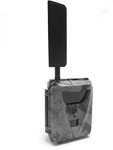 HCO Outdoor Products Spartan GoLive Next Generation Cellular Scouting Camera with Batteries, 32 GB Spartan SD Card, and Spudz Microfiber Cloth Screen Cleaner (Verizon 4GLTE)