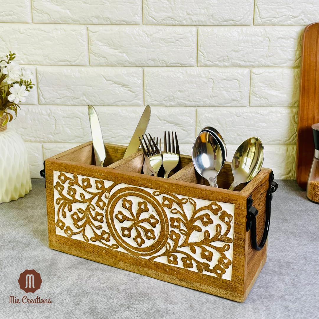 3 Compartment Farmhouse Wooden Flatware Caddy with Metal Handles for Kitchen Countertop, Silverware Caddy for Buffet Party, Rustic Wood Utensil Cutlery Holder, Bathroom Dining Table Office Organizer