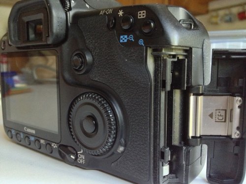 Canon EOS 40D 10.1MP Digital SLR Camera (Body Only) (Renewed)