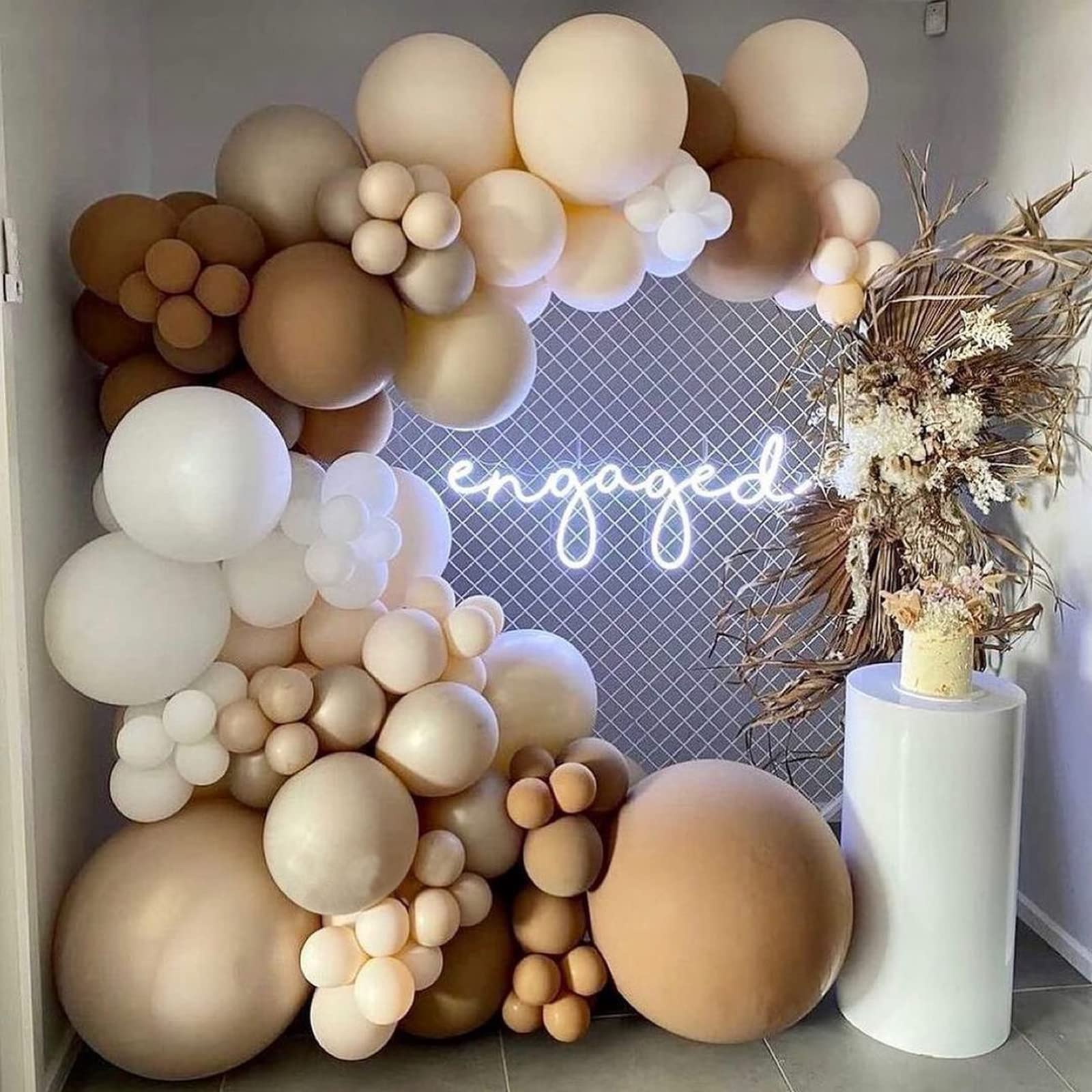Retro Khaki Balloon Arch Kit 134PCS Balloons 18In 12In 10In 5In Retro Khaki Skin Macaron Orange White Balloon Garland Kit For Festival Picnic Family Engagement,Wedding, Birthday Party,baby shower,Retro Theme Anniversary Celebration