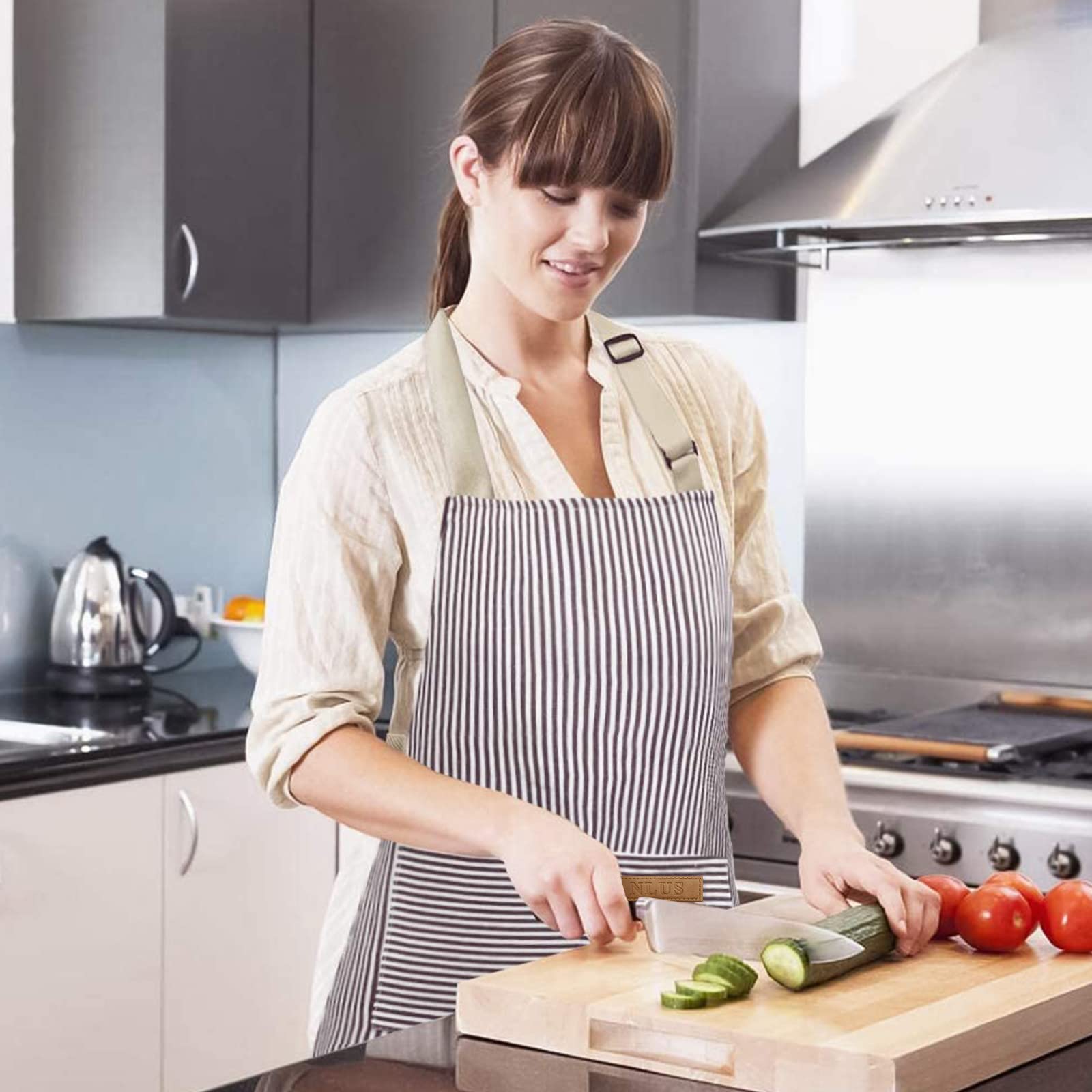 NLUS 2 Pack Kitchen Cooking Aprons, Adjustable Bib Soft Chef Apron with 2 Pockets for Men Women (Black/Brown Stripes)