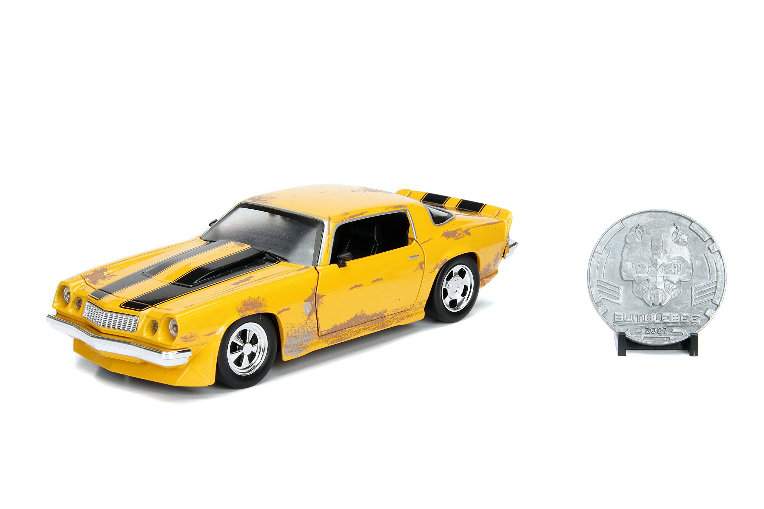 Transformers 1:24 1977 Chevy Camaro Bumblebee Die-cast Car with Coin, Toys for Kids and Adults