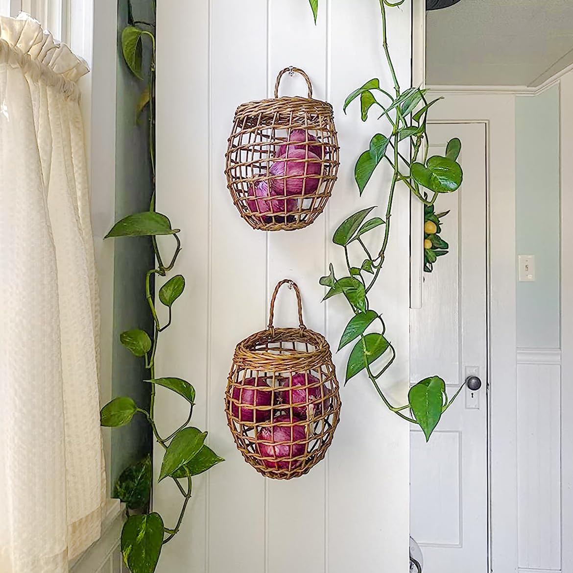 Elsjoy Set of 2 Wall Hanging Onion Basket, Wicker Woven Basket Handmade Rattan Basket, Fruits and Veggies Storage Basket for Pantry, Kitchen, Garden