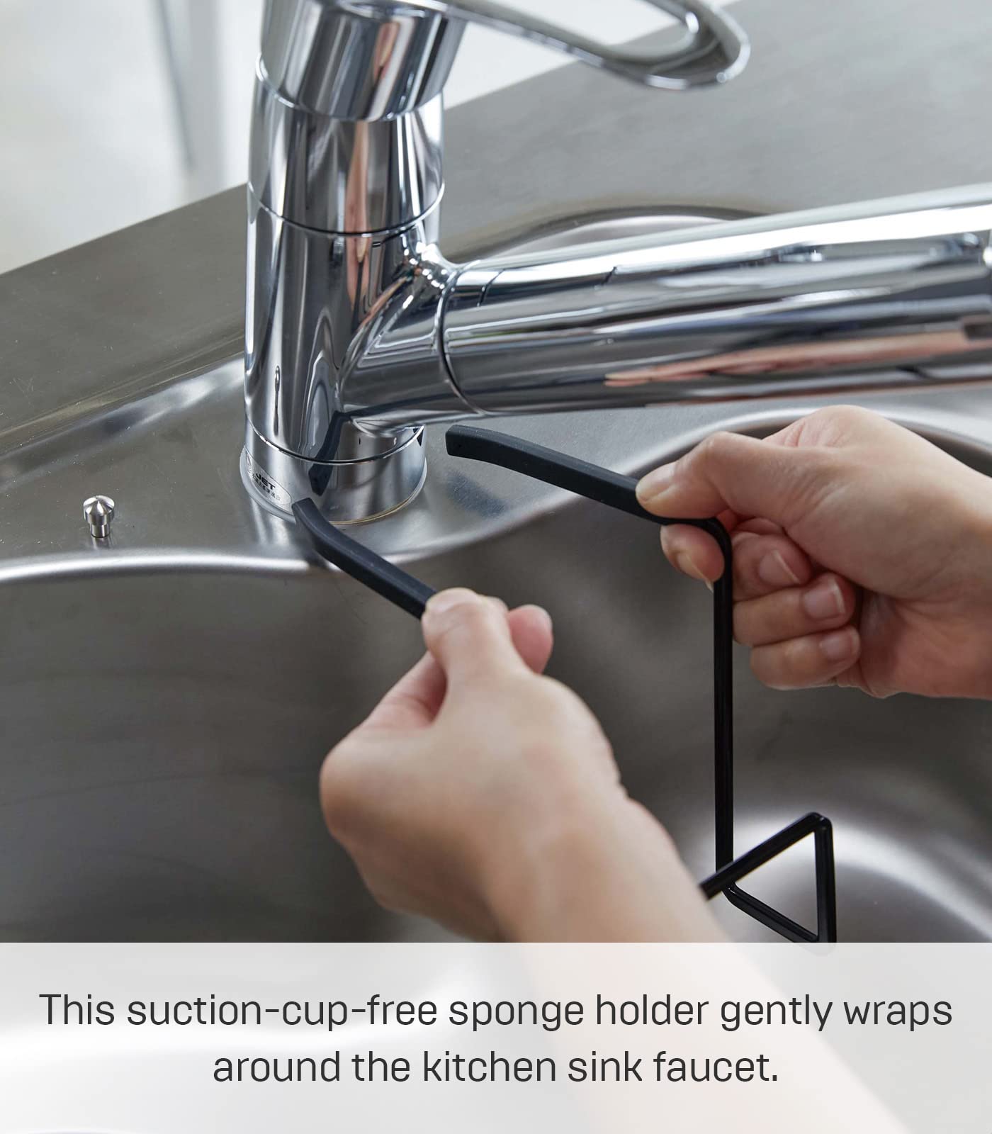 YAMAZAKI home 4389 Faucet-Hanging Sponge Holder-Kitchen Organizer Sink Rack Basket, One Size, Black