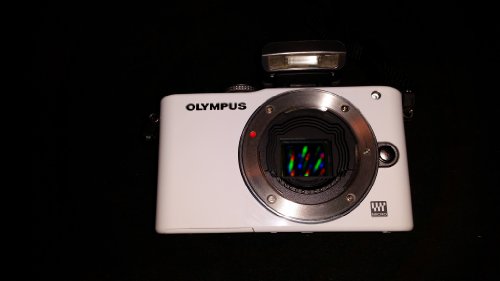 Olympus PEN E-PL3 14-42mm 12.3 MP Mirrorless Digital Camera with CMOS Sensor and 3x Optical Zoom (White) (Old Model)