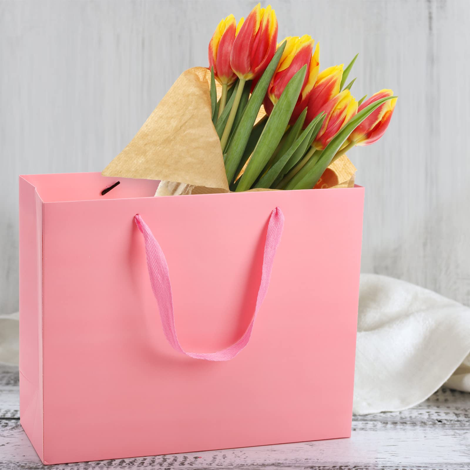 Lyellfe 30 Pack Pink Gift Bags, Heavy Duty Kraft Paper Bags with Handle Bulk, Recycled Water-proof Shopping Bags, Assoorted Merchandise Retail Bags for Birthday, Wedding, Party, S, M, L