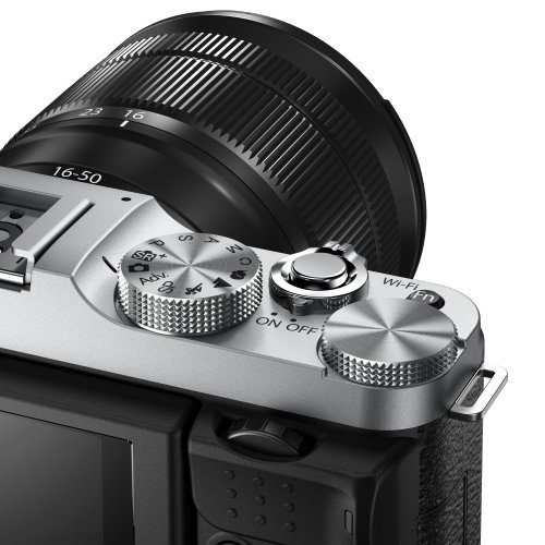 FUJIFILM Mirror-Less Single-Lens X-M1 Lens kit Silver F X-M1S / 1650KIT [International Version, No Warranty]