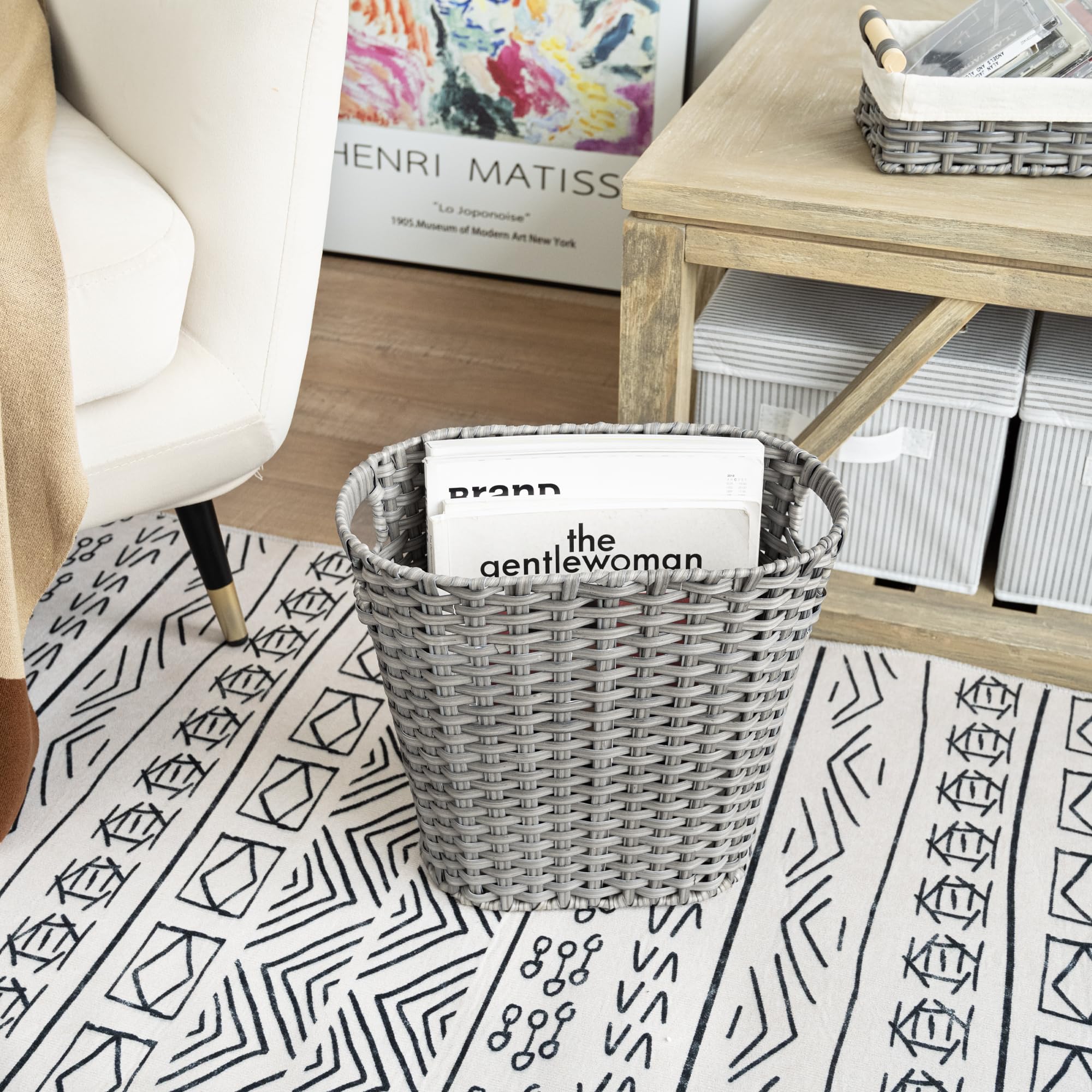 GRANNY SAYS Wicker Trash Can, Bathroom Trash Can, Wicker Waste Basket for Bathroom, Office Trash Can, Trash Bin for Bedroom, Wastebasket with Handles, 19 Liters/5 Gallons