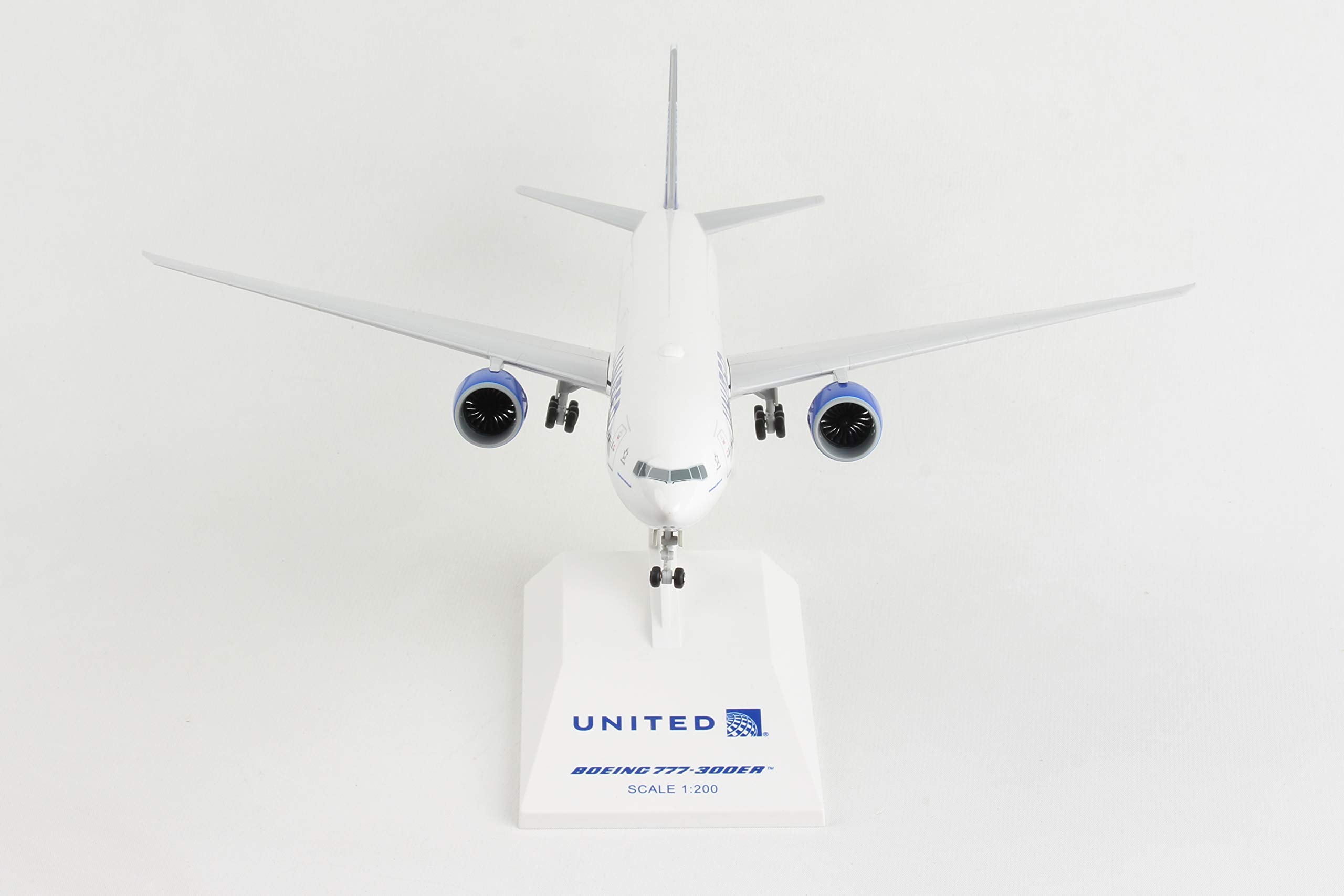 Daron SkyMarks United 777-300ER 1/200 w/Gear SKR1054 2019 Blue Livery, White