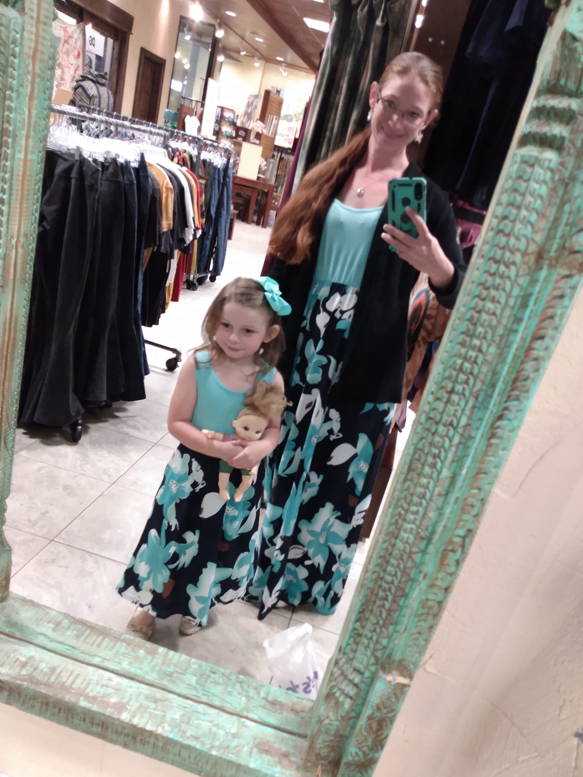 Qin.Orianna Mommy and Me Boho Floral Family Matching Maxi Dress with Pocket for Mother’s Day Green