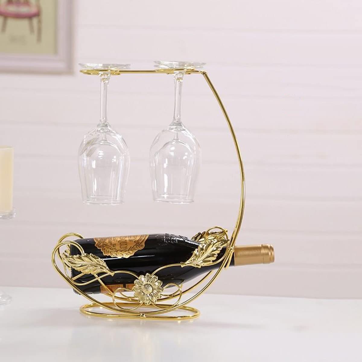 Homya Tabletop Wine Rack, Metal Fine Forged Wine Glass Holder, Kitchen Bar Wine Glass Display Holder, Holds 1 Wine Bottle and 4 Wine Glasses, Table Wine Bottle Accessories, Gold