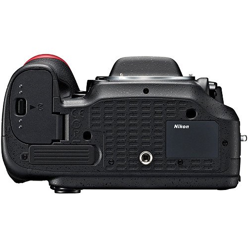 Nikon D7100 DX-Format Digital SLR Camera Bundle with 18-55mm and 55-300mm VR NIKKOR Zoom Lenses