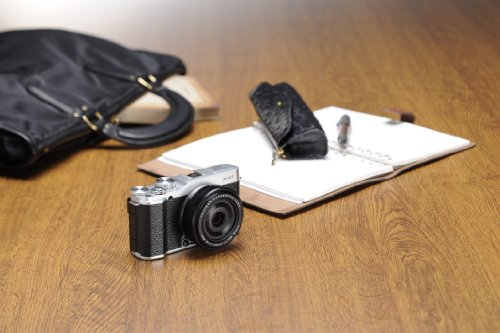 Fujifilm X-M1 Compact System 16MP Digital Camera with 3-Inch LCD Screen - Body Only (Silver)