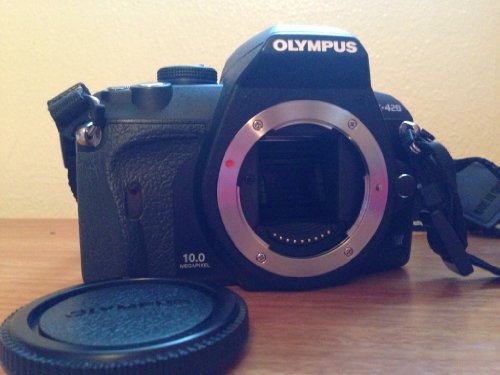 Olympus E-420 Black SLR Digital Camera with 14-42mm Zoom Lens & 2.7" LCD