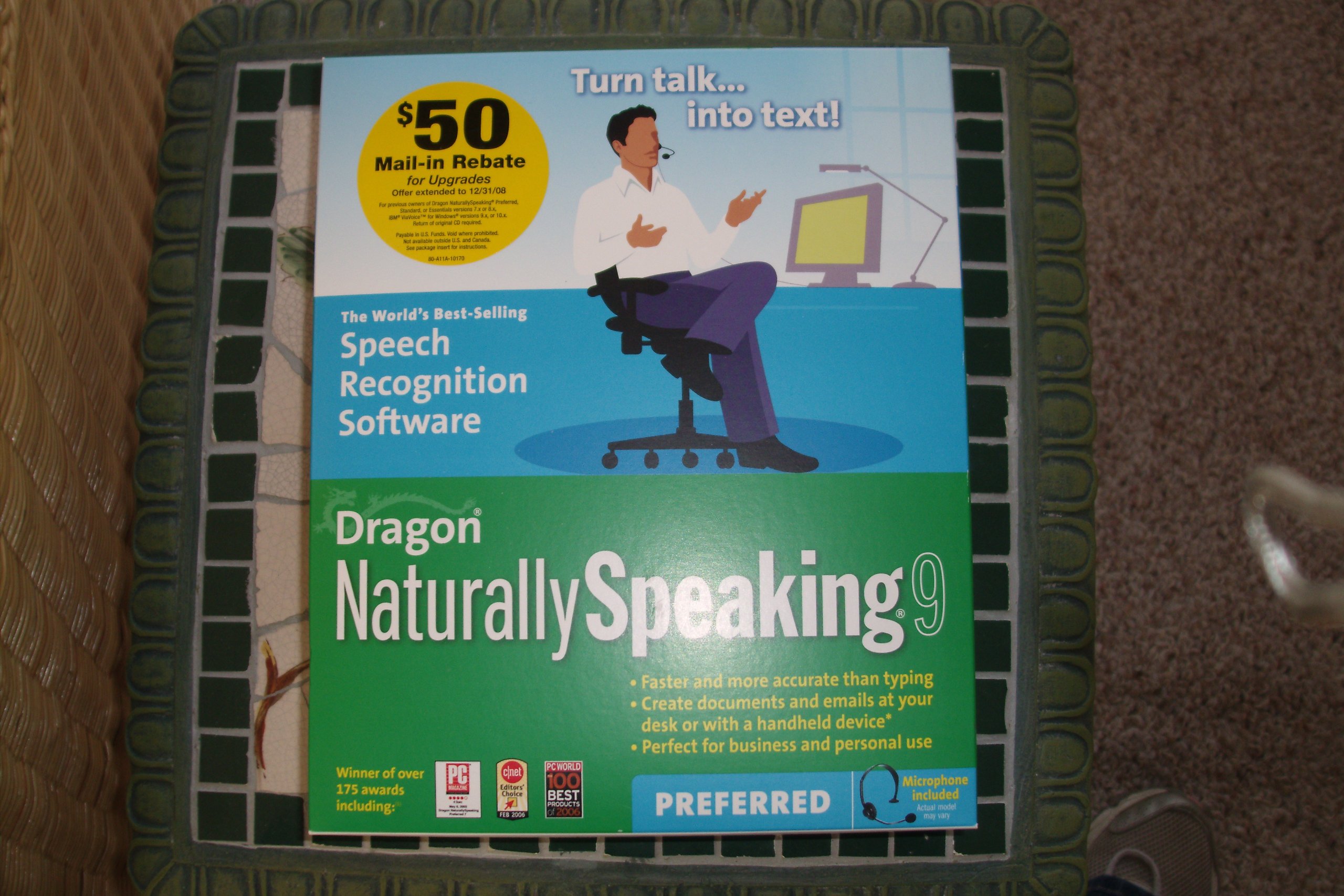 Dragon NaturallySpeaking 9 Preferred [OLD VERSION]
