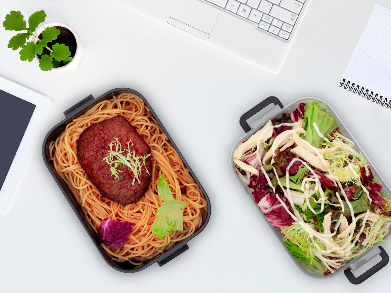TWOKIWI Bento Box Adult Lunch Box – Lunch Containers for Adults/Kids – 7 Cup Bento Lunch Box with 3 Compartments & Fork, Microwave,Dishwasher & Freezer Safe (Classic Black)