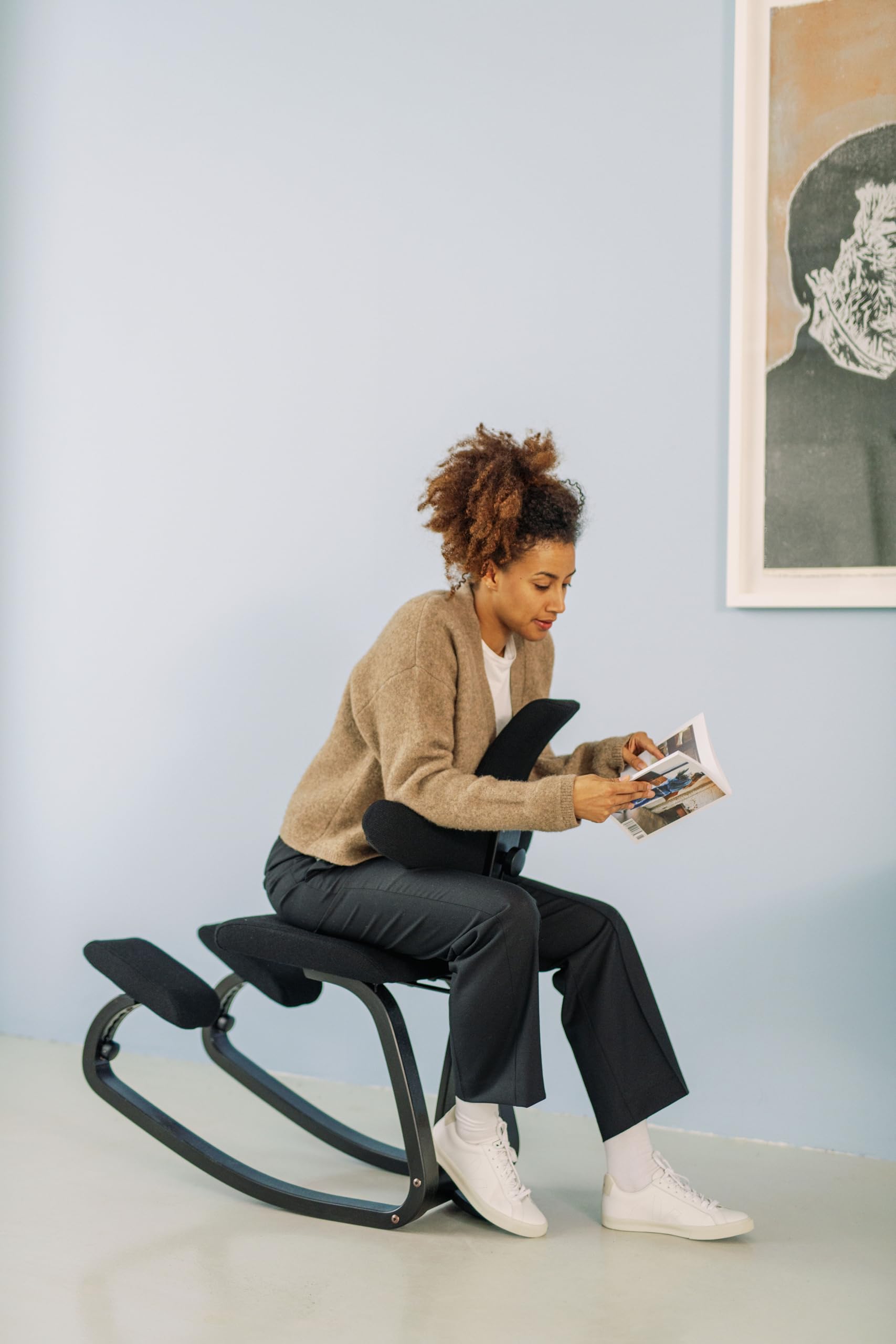 Varier ThatSit Balans Adjustable Ergonomic Kneeling Chair with Backrest (Black Revive Fabric with Natural Base)