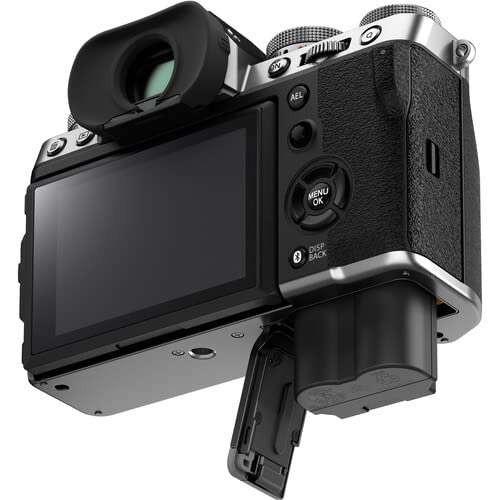 Fujifilm X-T5 Mirrorless Digital Camera with XF 18-55mm f/2.8-4 R LM OIS Lens Bundle, Includes: SanDisk 64GB Extreme PRO SDXC Memory Card, Spare Battery + More (6 Items) (Silver)